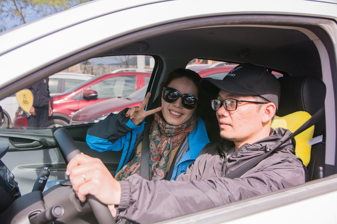 Xe nhỏ VinFast Fadil leo đèo, vượt dốc, chinh phục Hà Giang: Tưởng không được mà được không tưởng