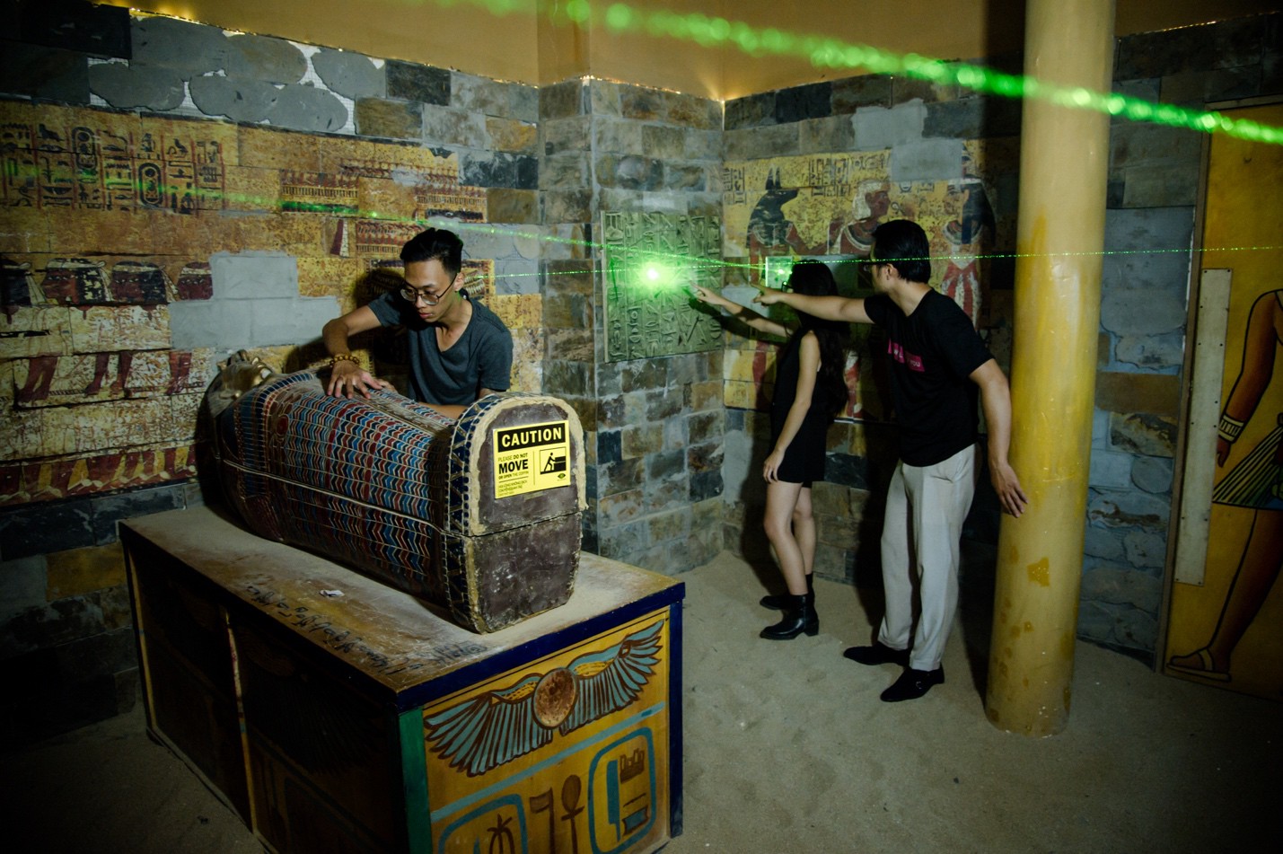 Khi Escape Room bước từ phim ra ngoài đời thực