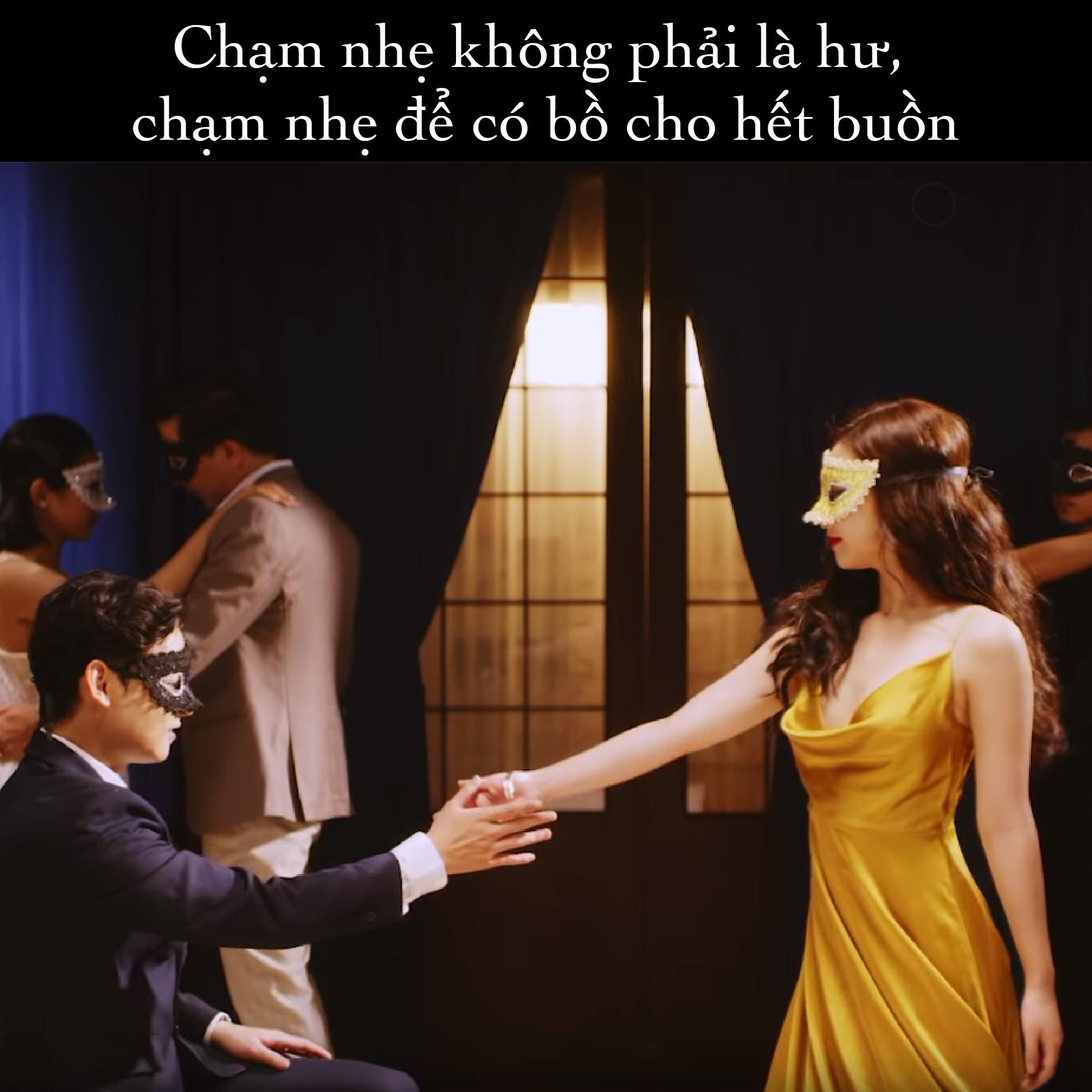 Cười "ngả nghiêng" với loạt ảnh chế MV Dấu yêu vô hình của Amee cực hóm ...