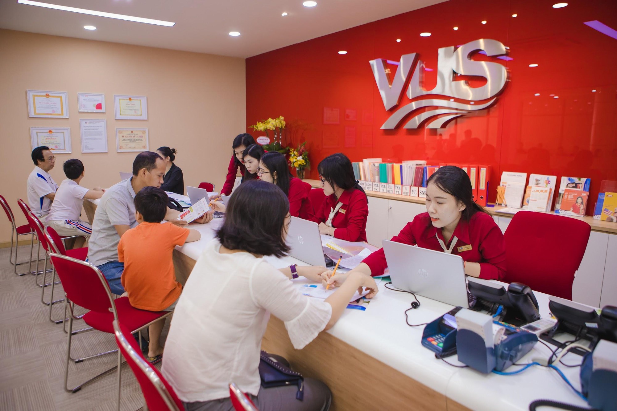 Trải nghiệm buổi học cực vui tại cơ sở mới của VUS