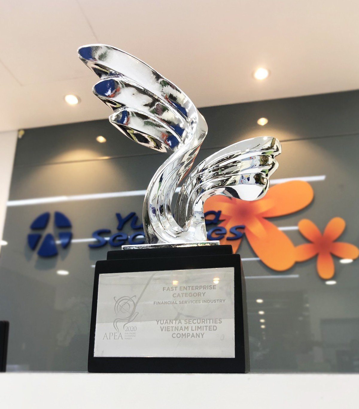 Yuanta Việt Nam nhận giải thưởng Asia Pacific Entrepreneurship Awards ...