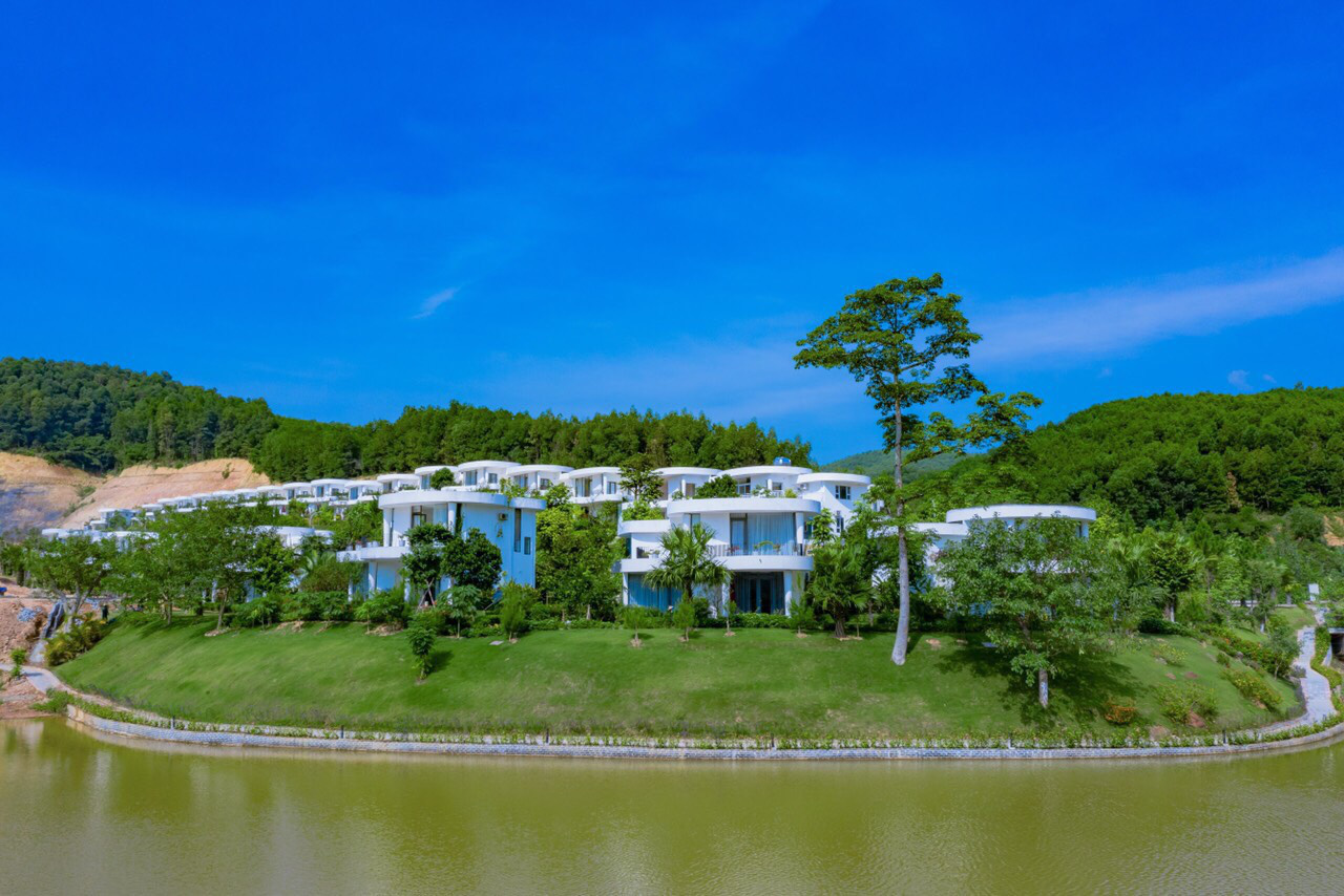 Ivory Villas & Resort - nét đẹp hiện đại hoà quyện cùng núi rừng Lương Sơn