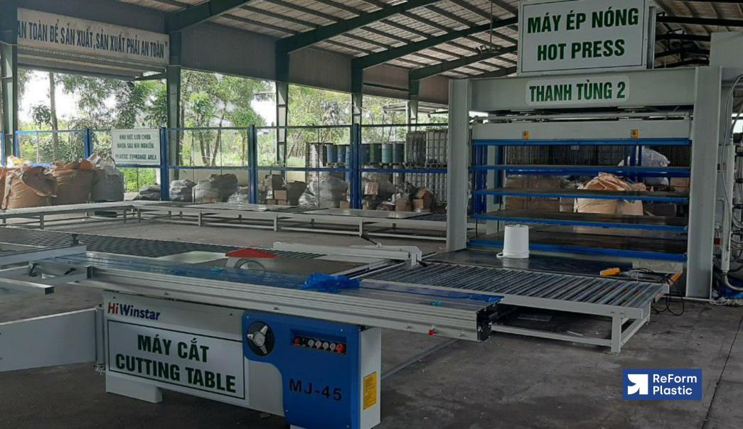 ReForm Plastic – Tiên phong biến rác nhựa thành vật phẩm trên khắp châu Á