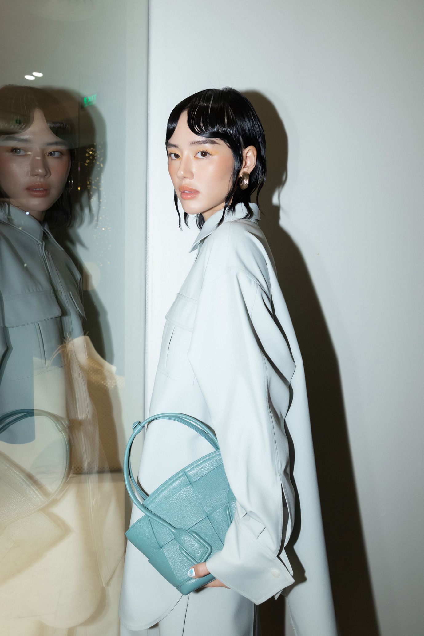 Túi da đẳng cấp phủ sóng dàn sao Việt: Khánh Linh, Monsimi, Thảo Nhi Lê ...