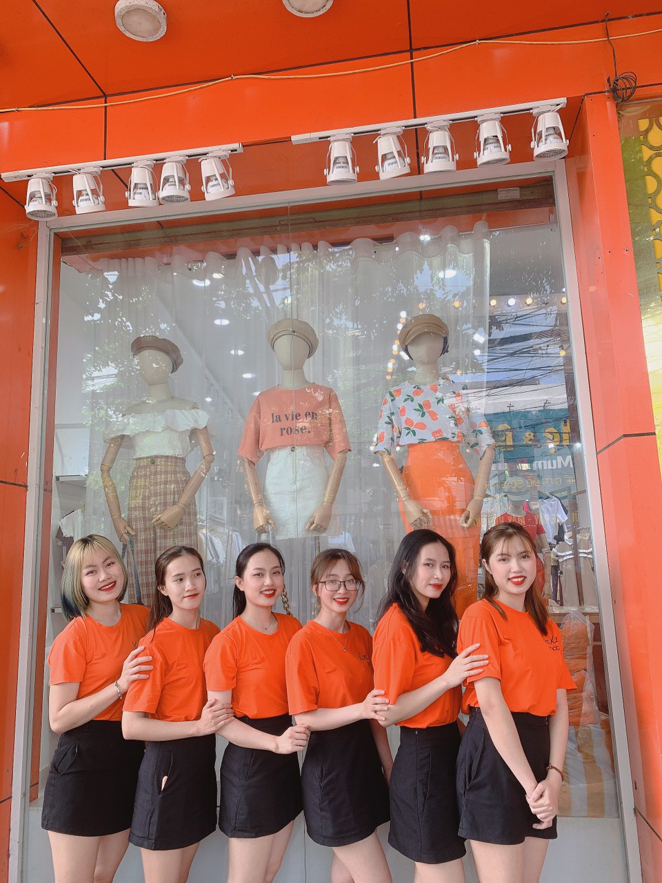 Xonxen shop - Cửa hàng thời trang uy tín được phái nữ yêu thích