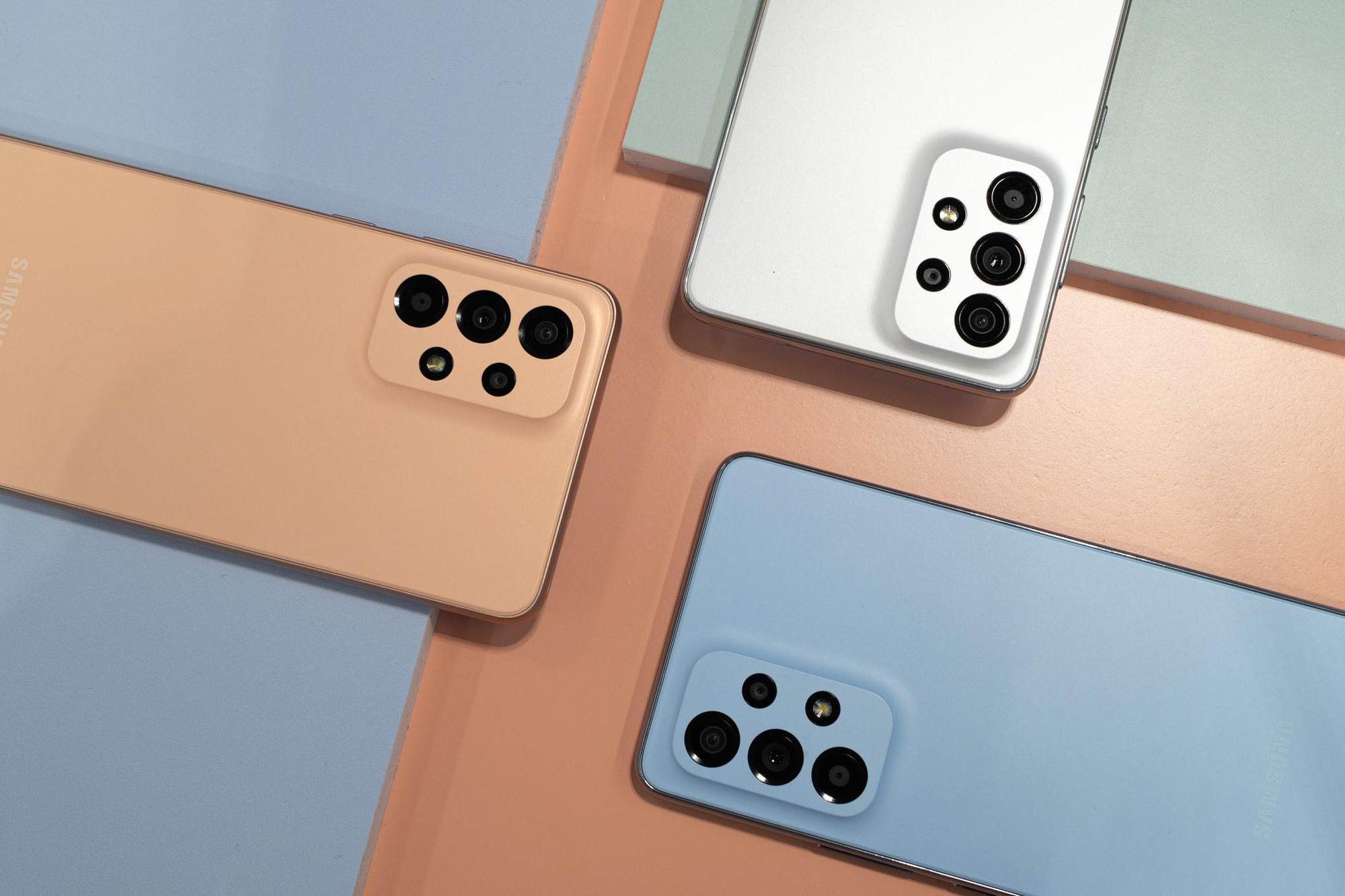 Bùng nổ trải nghiệm bứt phá cùng smartphone "định danh" Gen Z