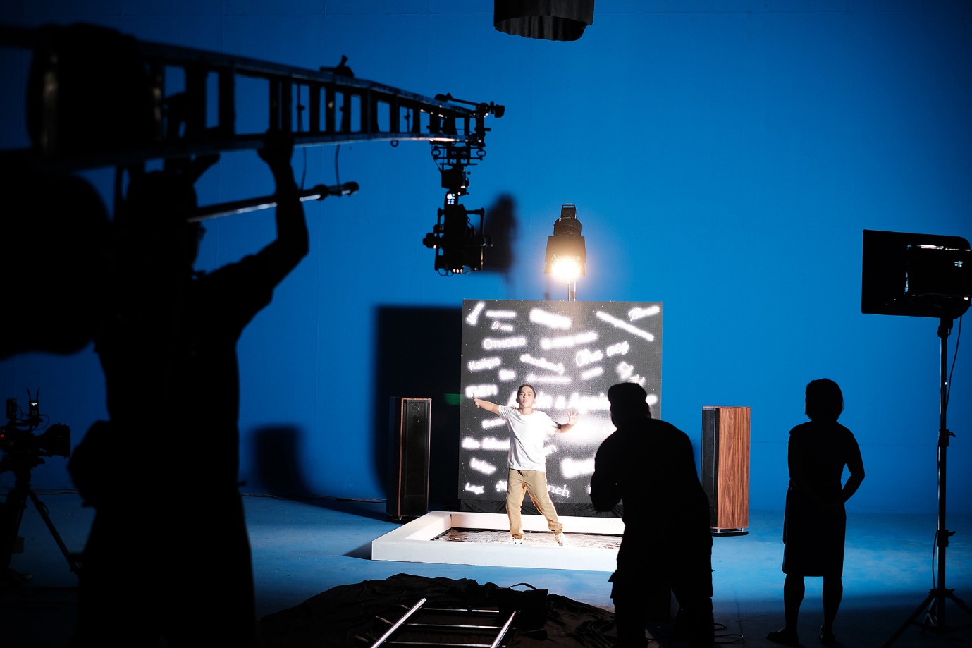 Shumo - rapper gốc Việt đang “gây bão” cộng đồng quốc tế với MV kết hợp ...