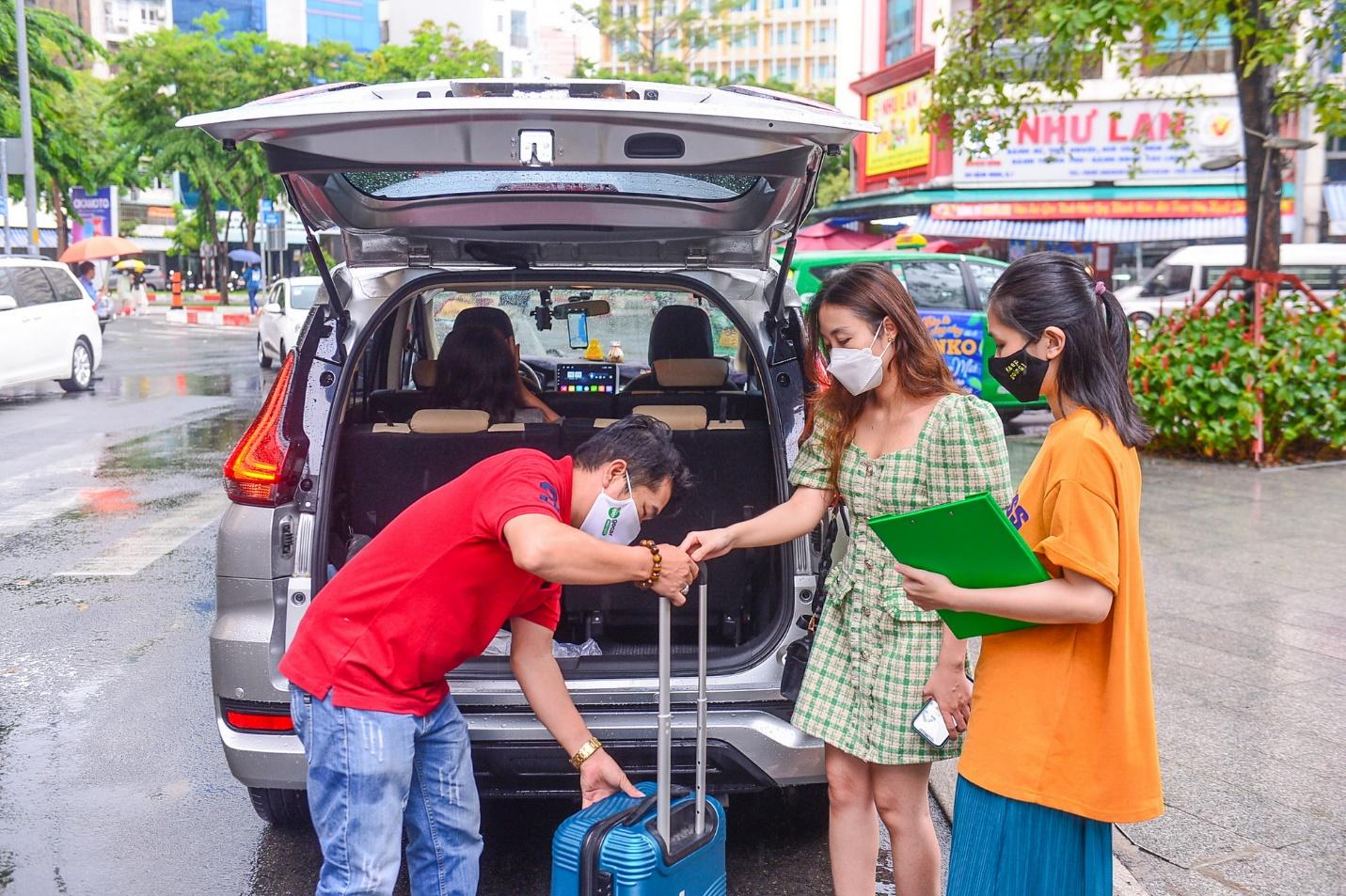 Gojek ra mắt dịch vụ gọi xe công nghệ 7 chỗ GoCar XL Protect