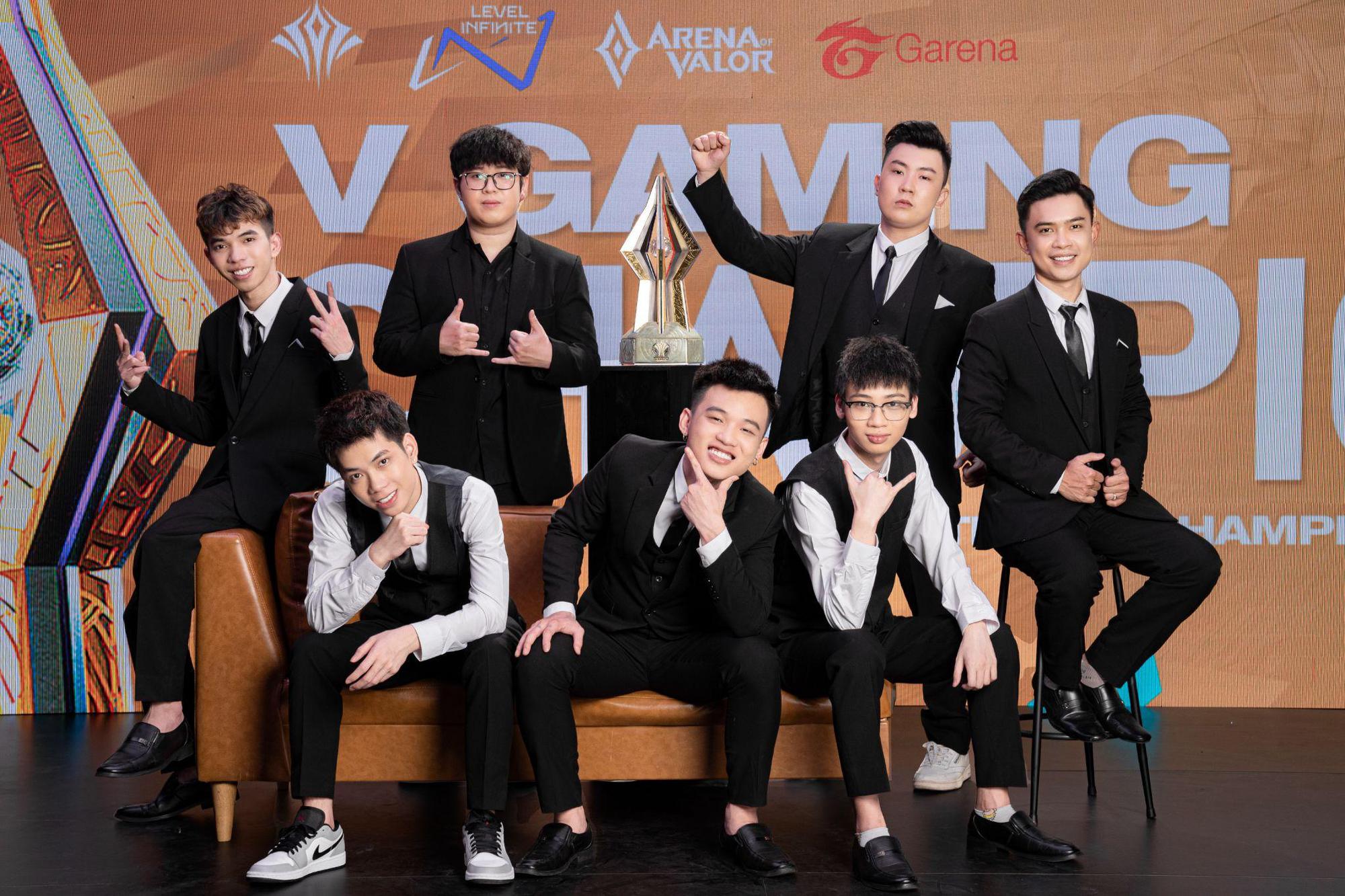 Vừa lên ngôi vô địch thế giới và ẵm 17 tỷ đồng, V Gaming “lột xác ...