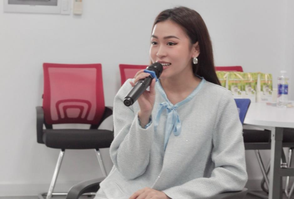 Hot beauty blogger Sài thành Nguyên Newin sắp lấn sân sang con đường âm ...