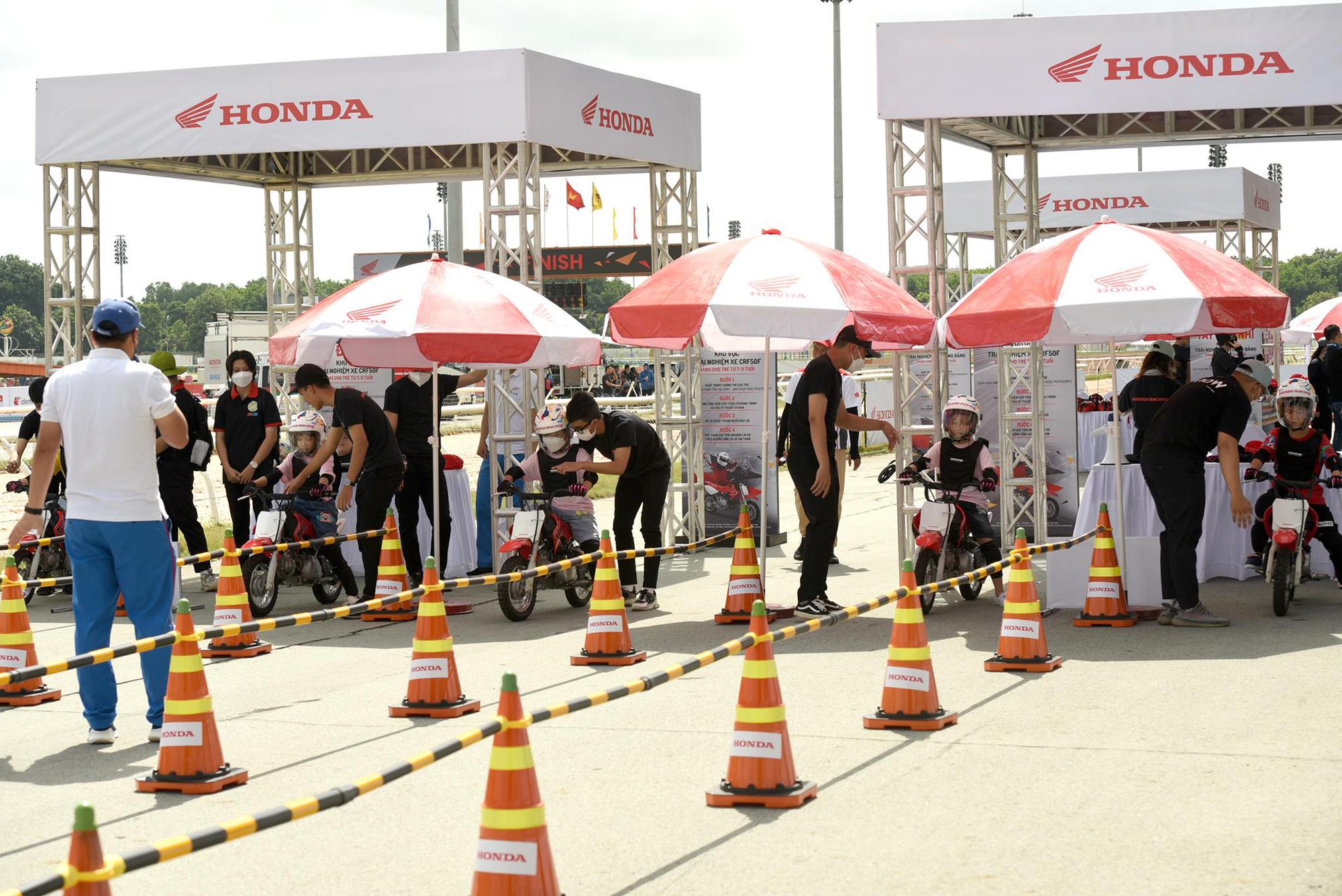 VMRC 2022 - Chặng 2: Khi phái đẹp lên ngôi, xuất sắc đạt được thứ hạng ...