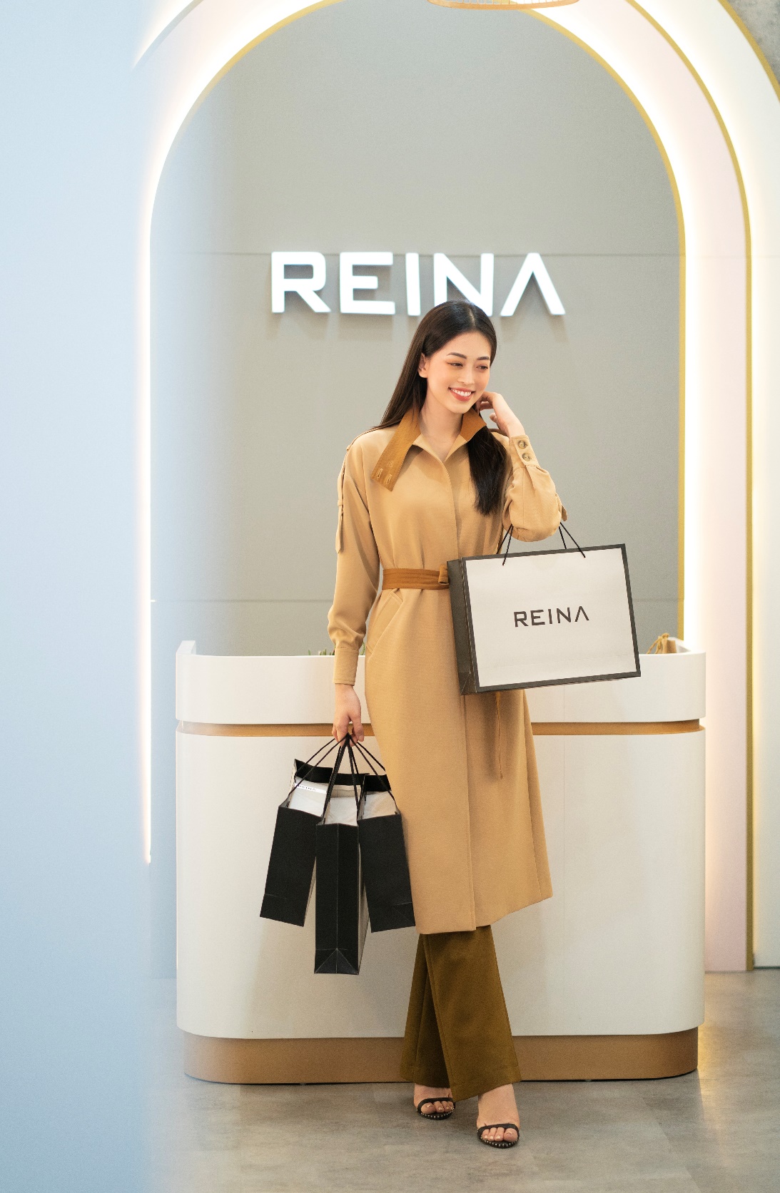 Đặng Tuyết Nhung - Nữ doanh nhân đứng sau thành công của thời trang Reina