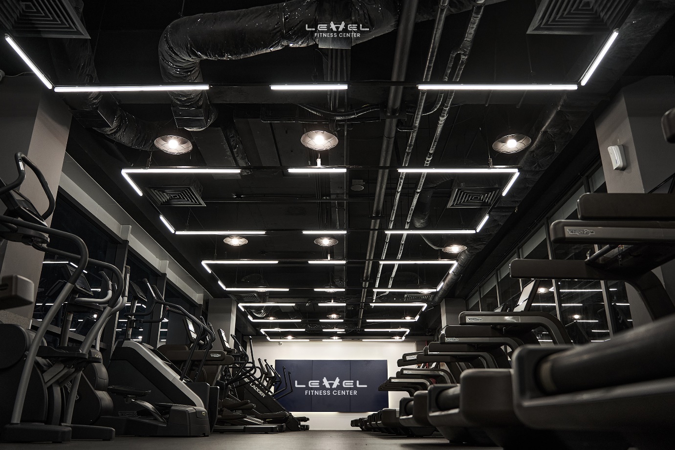 Level Fitness Center - Trung tâm thể thao sở hữu phong cách tập luyện ...