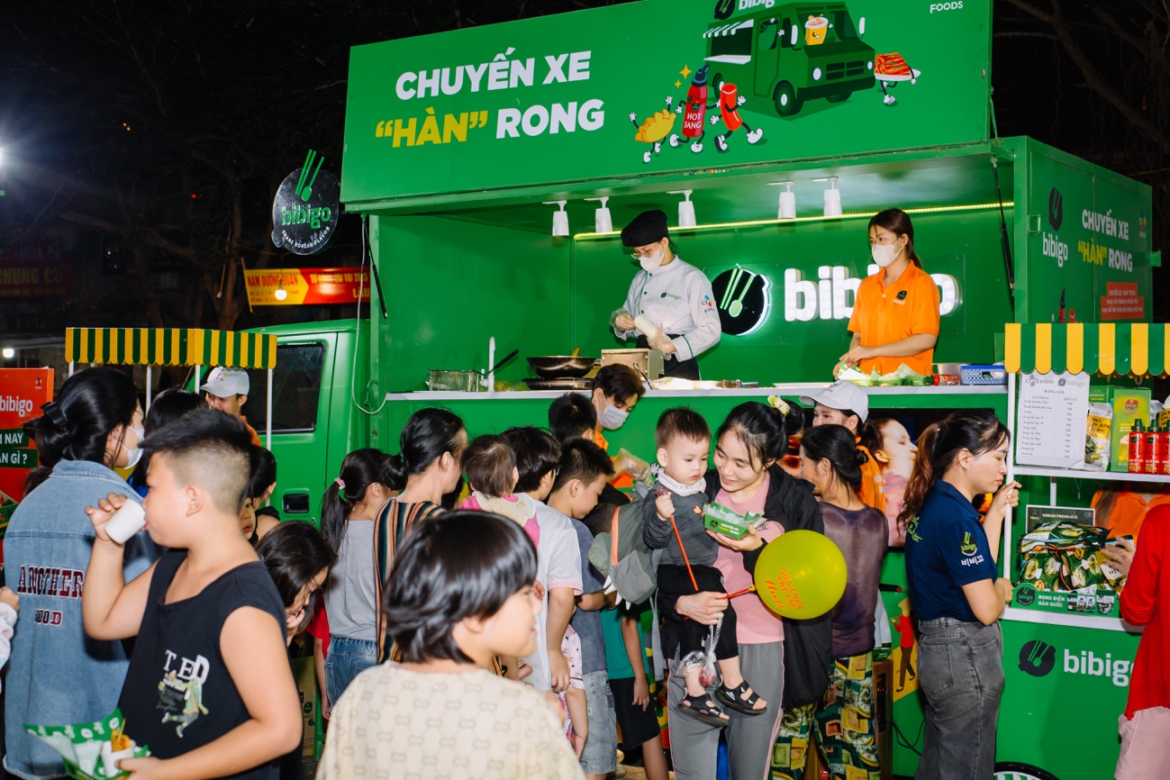 Khám phá ngay "Chuyến xe 'Hàn' rong" bibigo khiến giới trẻ Hà thành say mê