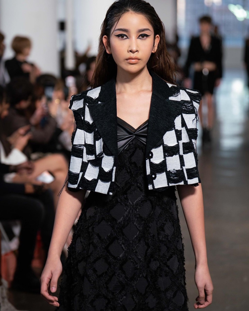 Angela Ploy: "Tôi muốn nâng cao trình độ của bản thân để được mọi người ...