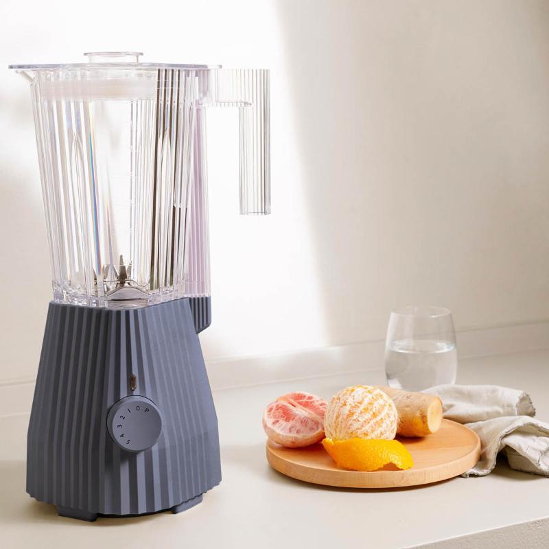 Gian bếp của Alessi và nhà thiết kế Michele De Lucchi có gì hấp dẫn?