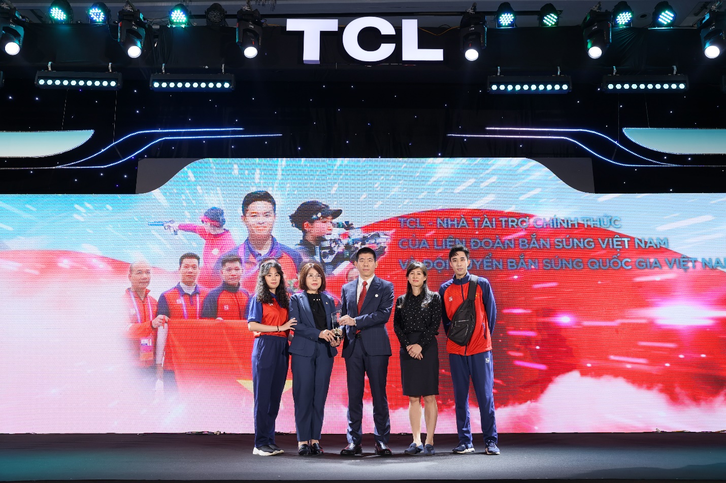 TCL đổi mới công nghệ trên điều hòa và tivi mini led lớn bậc nhất thế giới