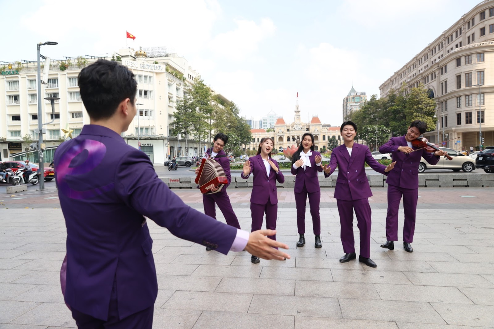 "Dàn giao hưởng hắt xì" và bài hát truyền tải thông điệp thú vị khiến ...