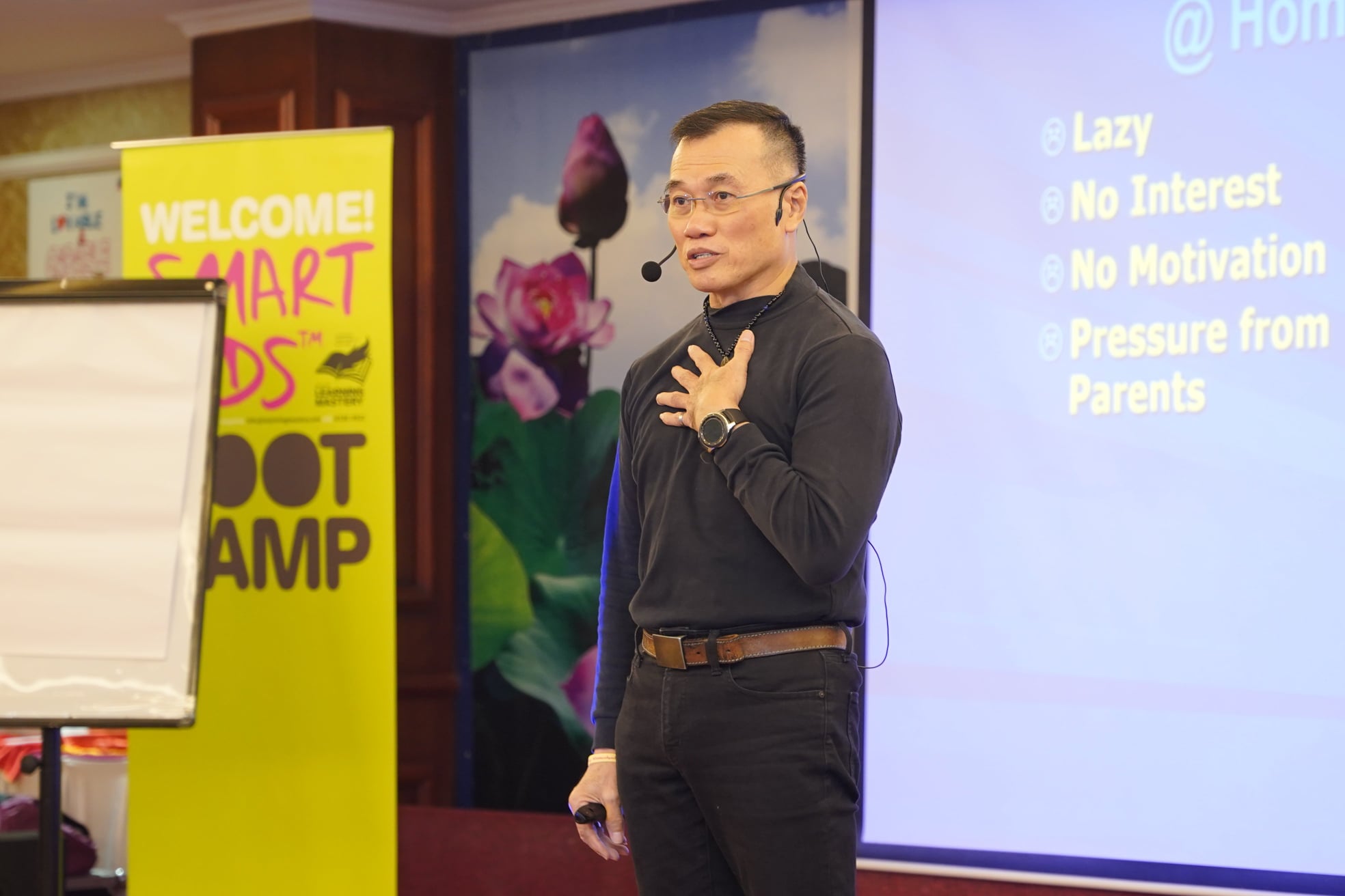 Dr Ernest Wong - Tiên phong chú trọng kỹ năng sống và phát triển năng ...