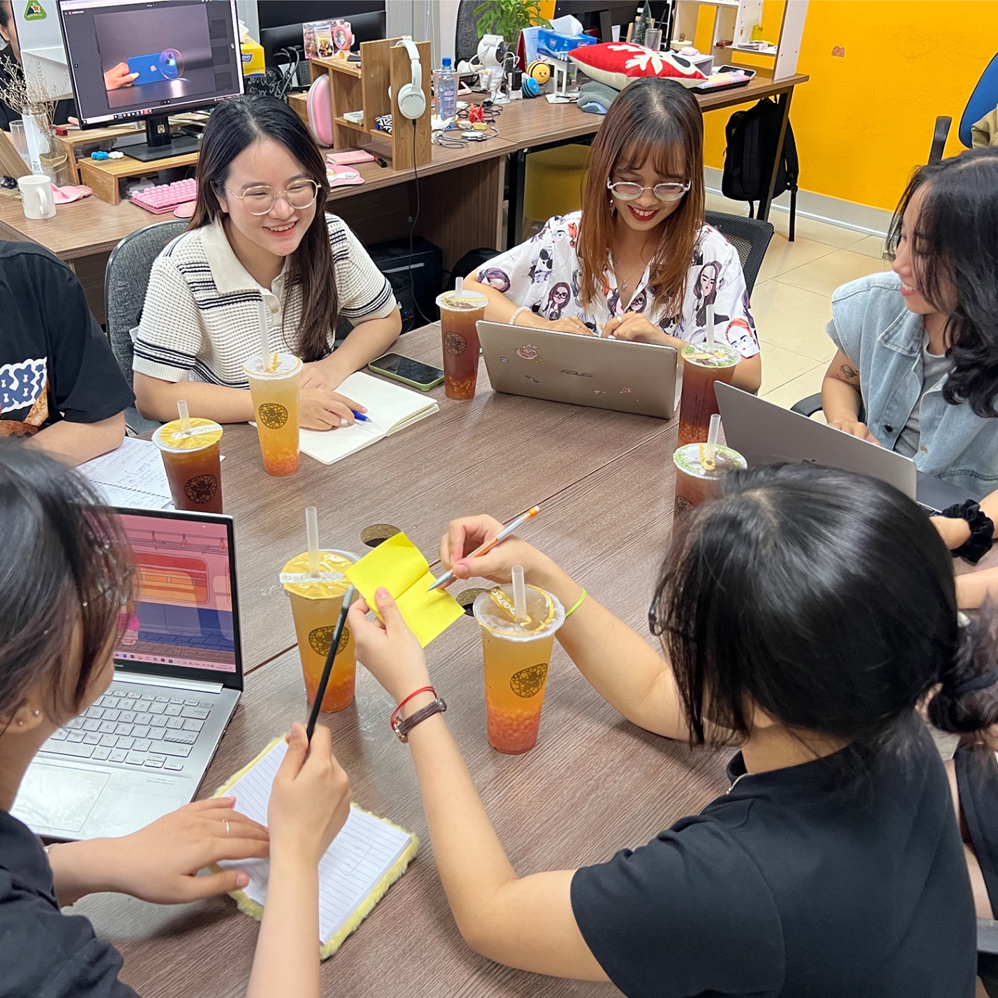 Trà đào má hồng ToCo hứa hẹn khuynh đảo mùa hè này trong giới trẻ