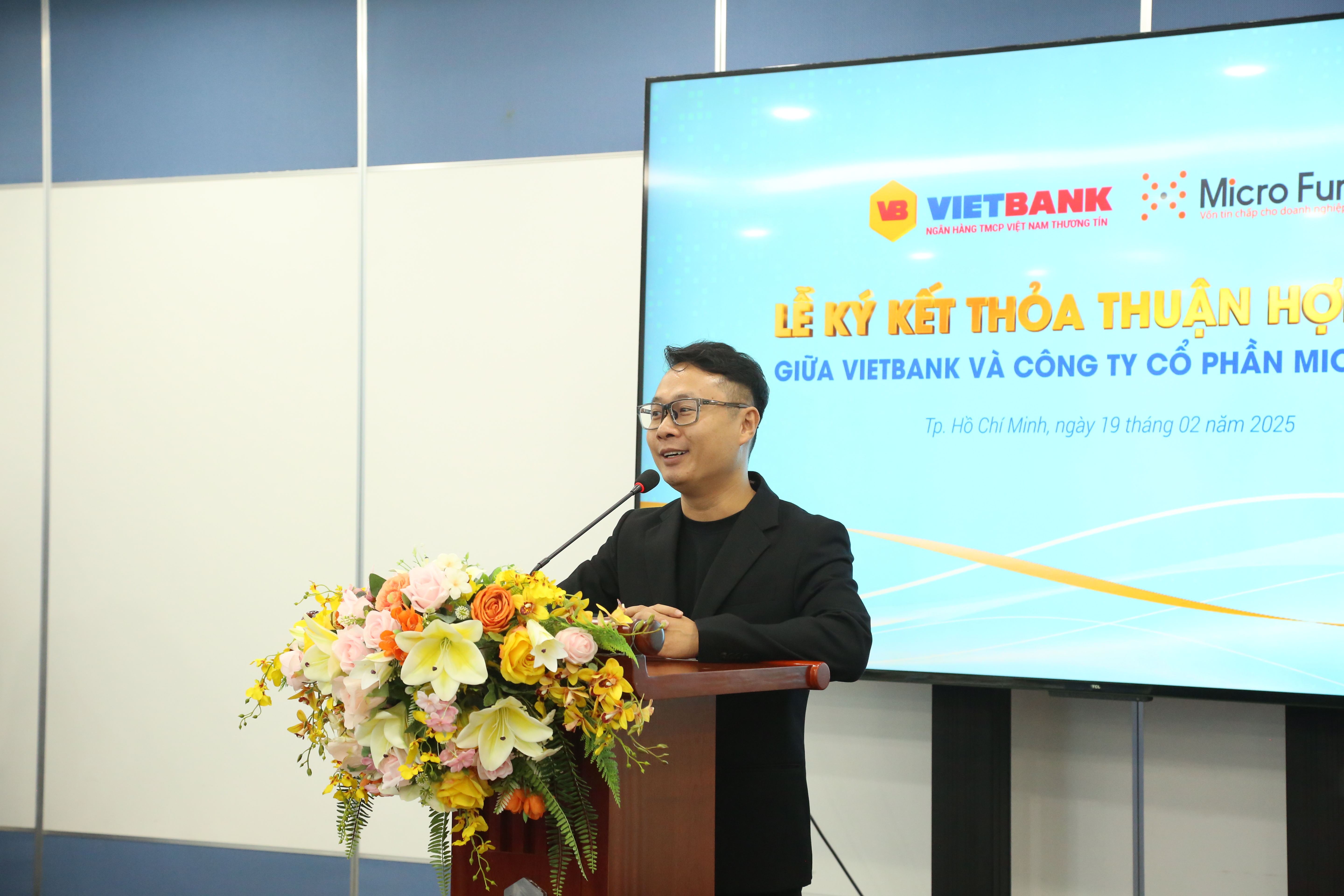 Vietbank và Micro Fund ký kết hợp tác, tăng cường số hoá