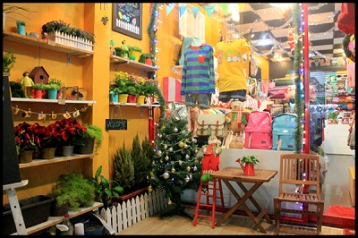 Tràn ngập sắc màu cùng Little Devil Shop