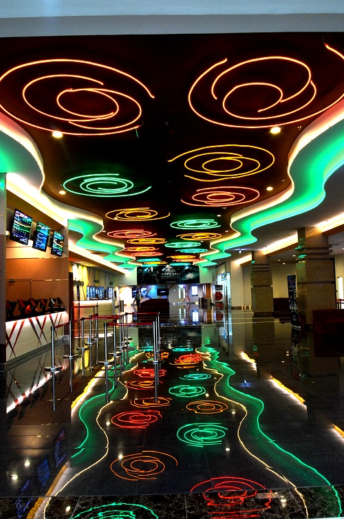 Platinum Cineplex khai trương rạp chiếu phim hiện đại ở Nha Trang