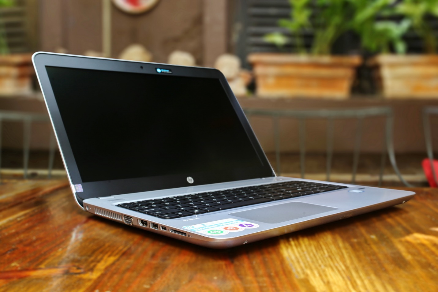 Vì sao bạn nên chọn HP ProBook 400 series G4 cho công việc