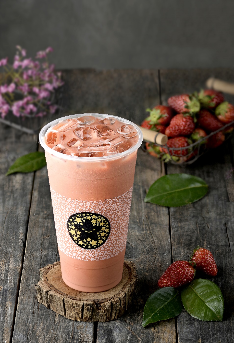 Vì sao trà sữa TocoToco thu hút nhiều bạn trẻ?