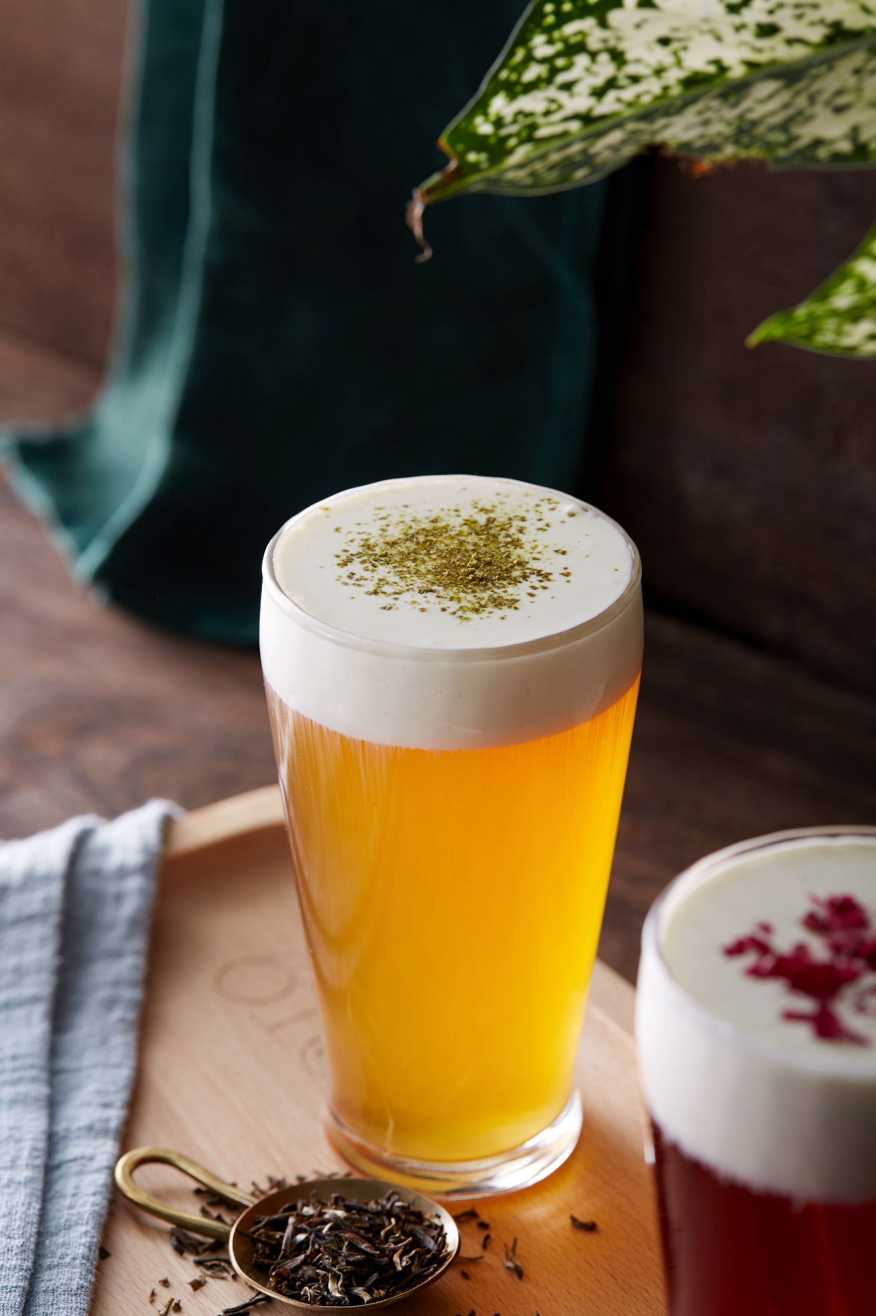 JOTO TEAHOUSE - Quán trà bánh thanh nhã khiến giới trẻ Hà Nội mê đắm