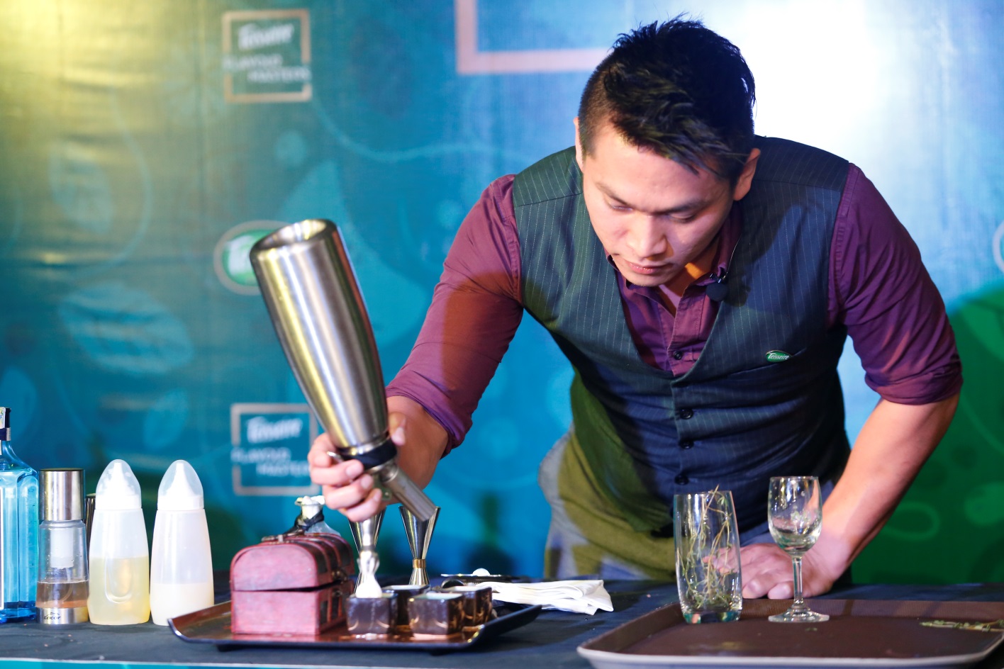 Flavour Masters Competition 2017: Tôn vinh những "phù thủy" hương vị