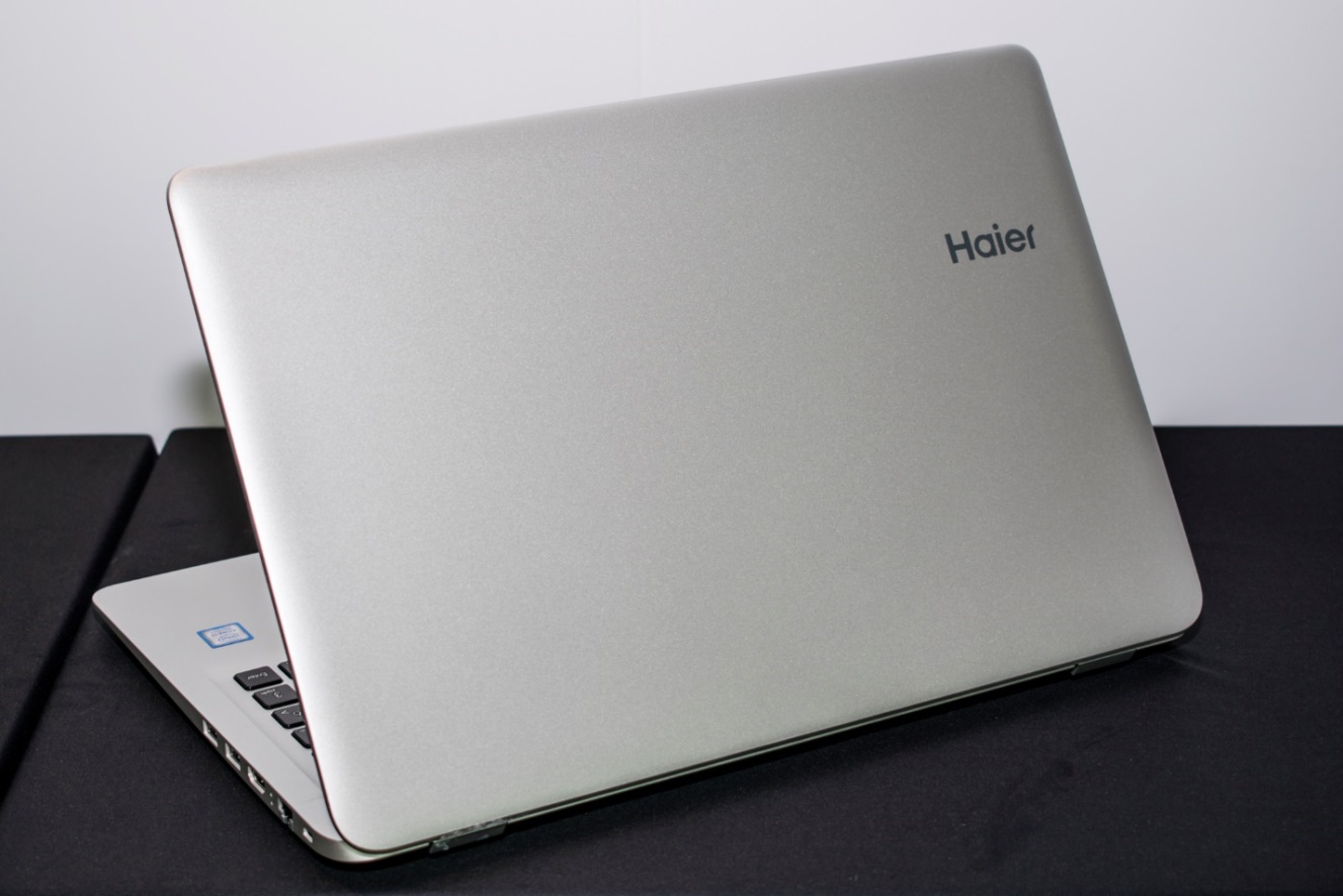 Laptop Haier: Bạn đồng hành mới của teen “chất”