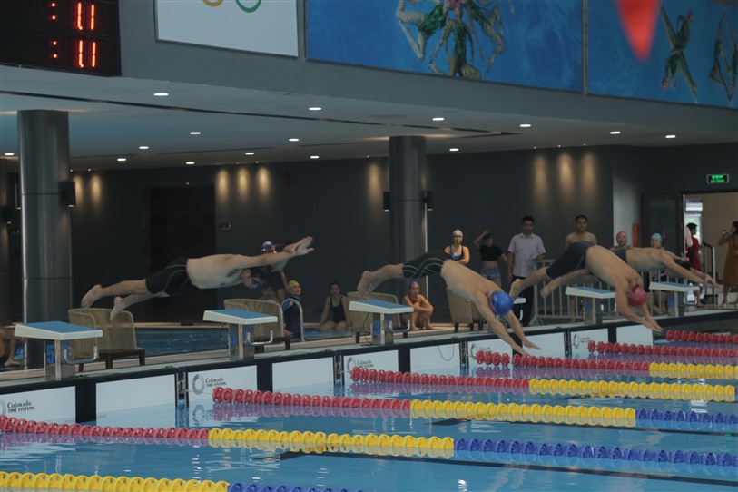 Mãn nhãn với những pha tranh tài đẹp mắt tại cúp Sun Sport Complex