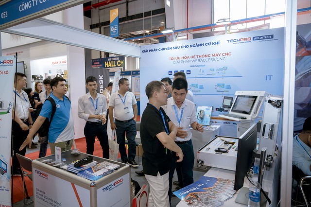 Techpro trình diễn bộ giải pháp chuyển đổi số toàn diện Smart Factory dành cho doanh nghiệp